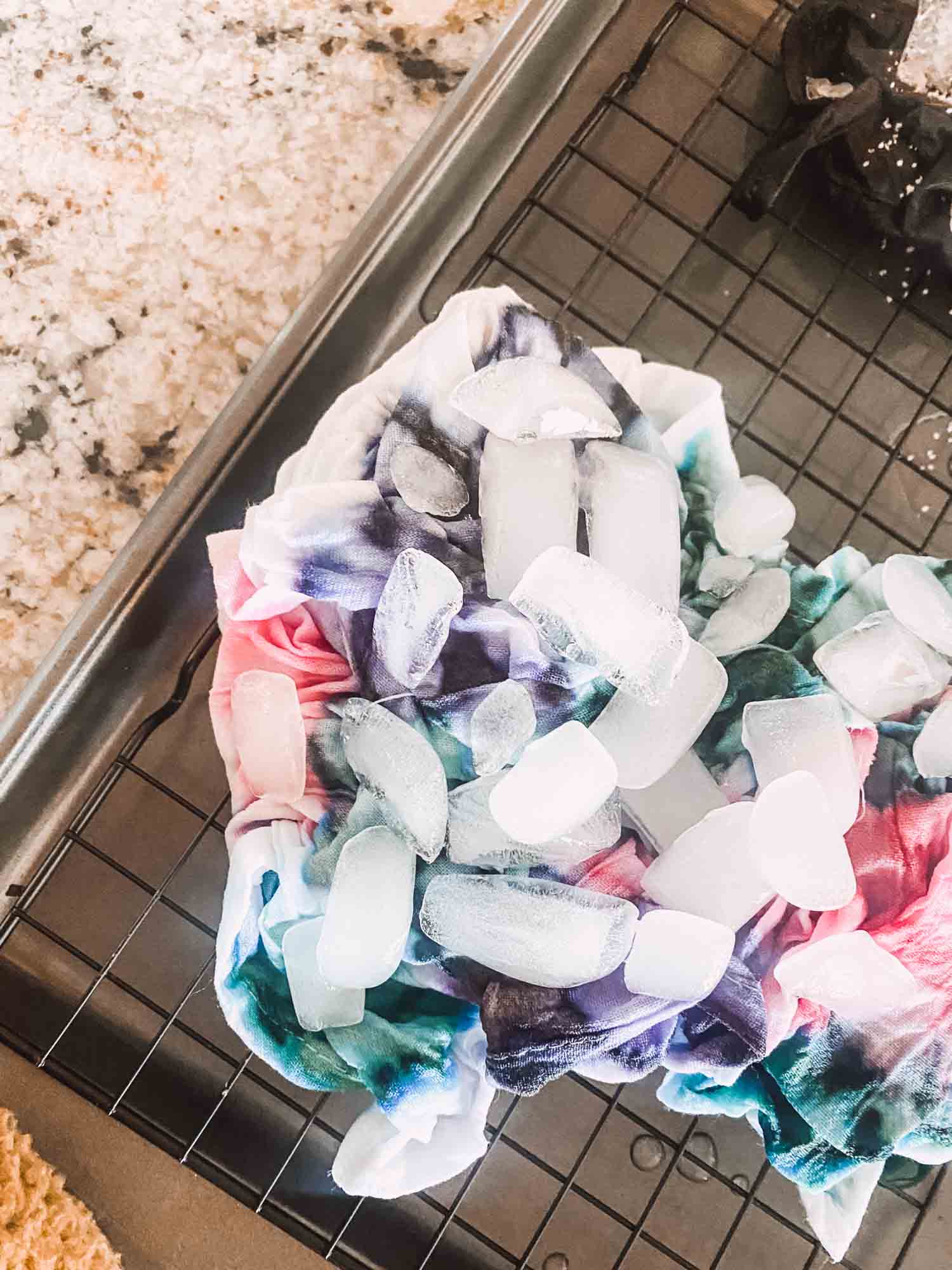 Ice Dyeing with Liquid Dye - PRACTICAL & PRETTY