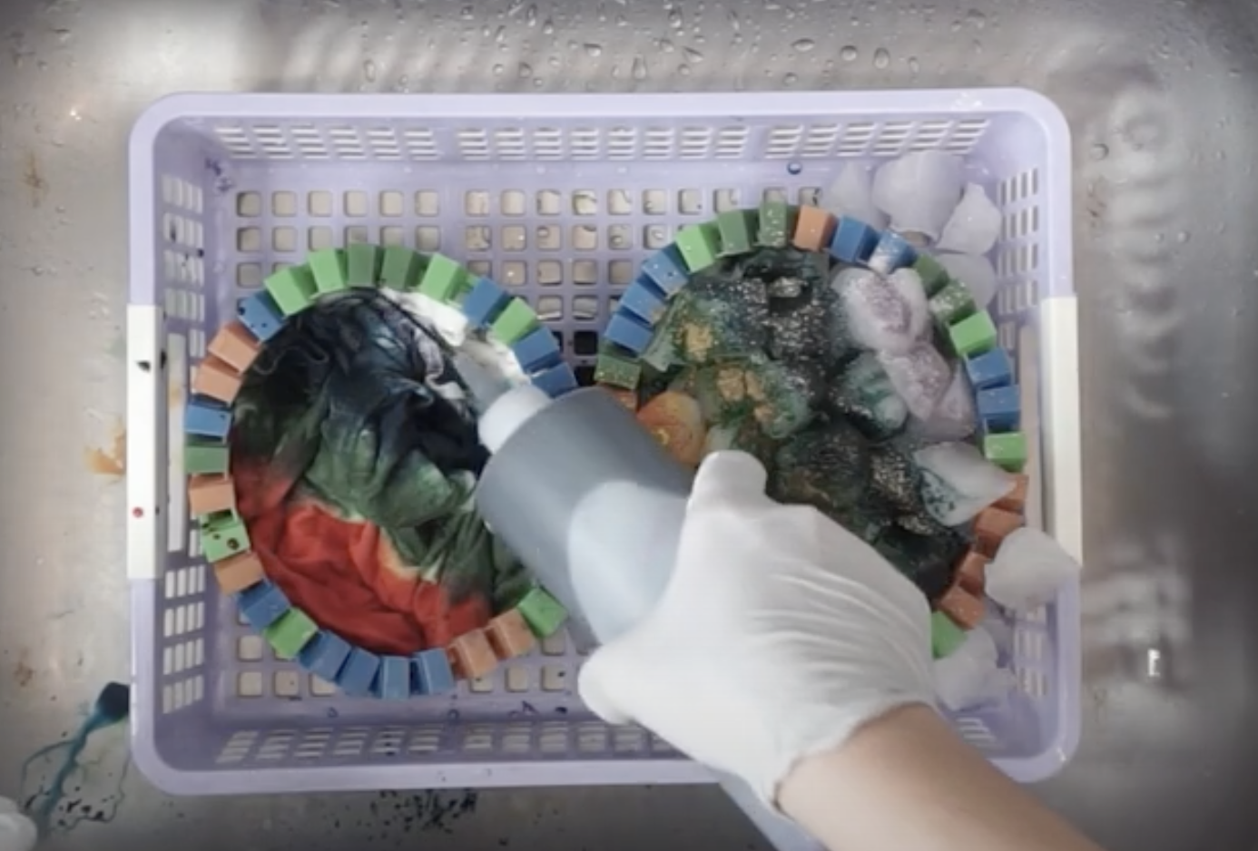 Ice Dye vs Liquid Dye: Scrunch Tie Dye Pattern Results & Color Splits ...